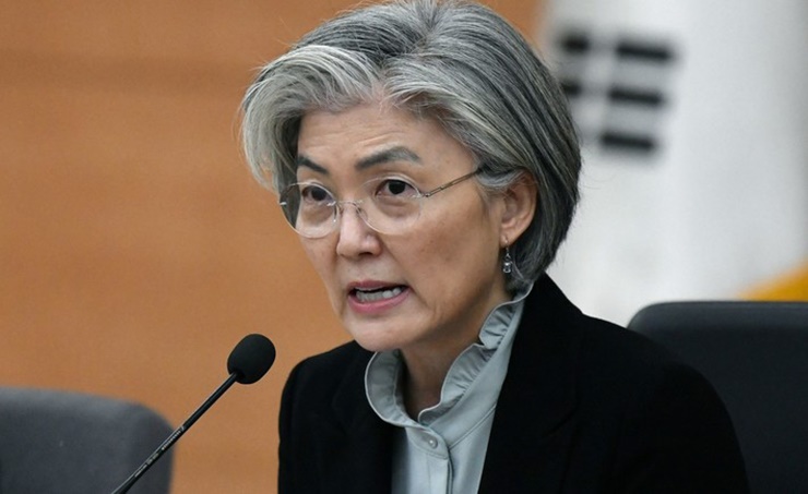 Korea’s first woman foreign minister to lecture on Women’s Leadership